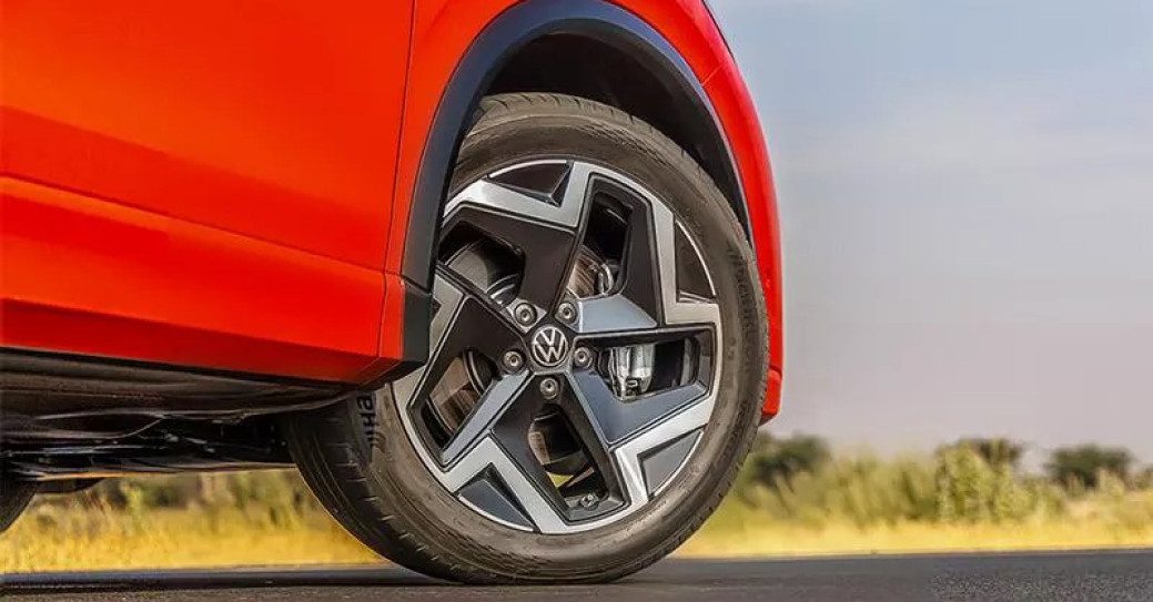 Volkswagen Tiguan R-Line Launched in India at ₹48.99L